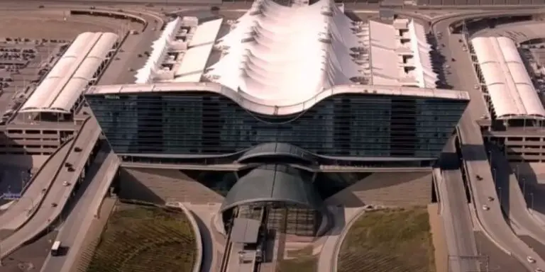 Guide To Sleeping In Denver Airport | Where To Sleep In DEN Airport